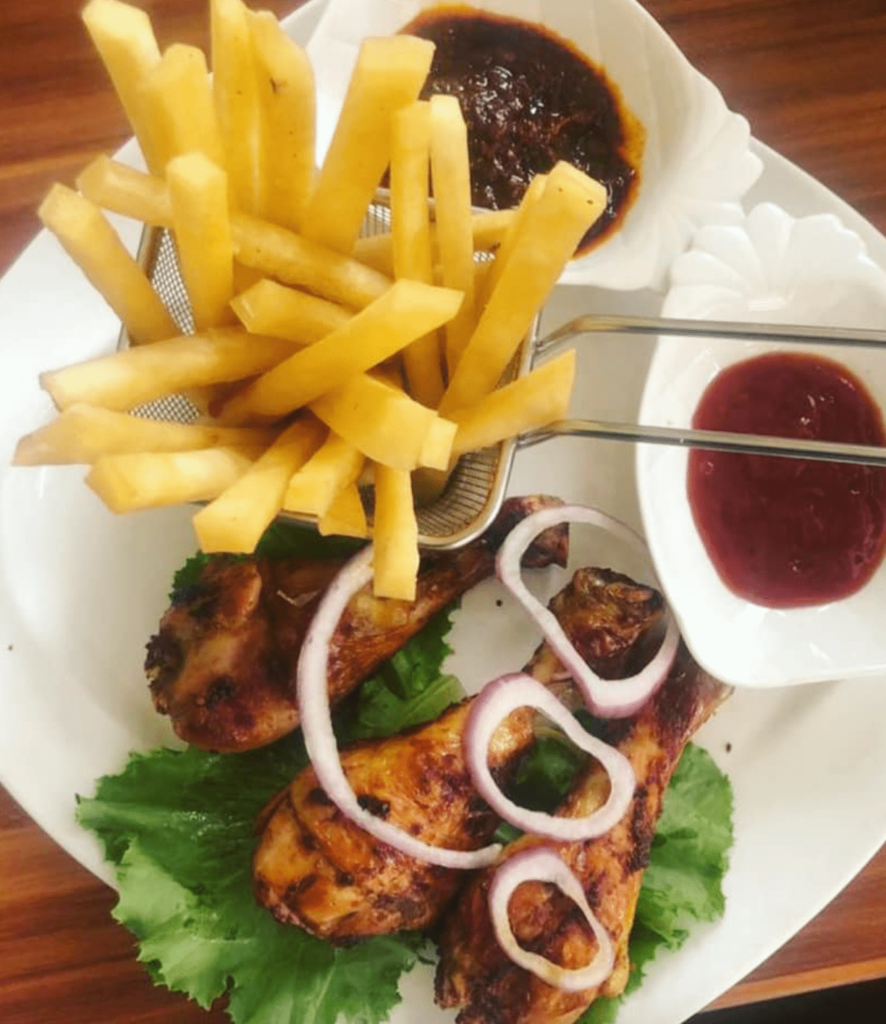 Fried yam with chicken – JollyKart